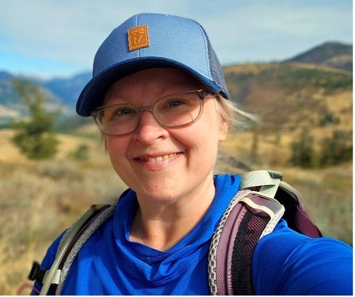 Staying Safe for Fall & Winter Hiking | The Whole U